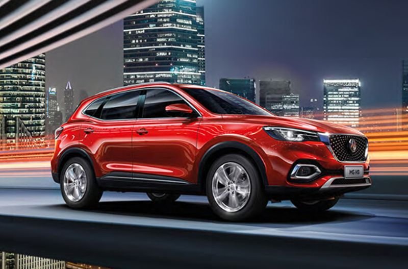 New MG Hs PluG-In Hybrid available at Kidderminster Motor House